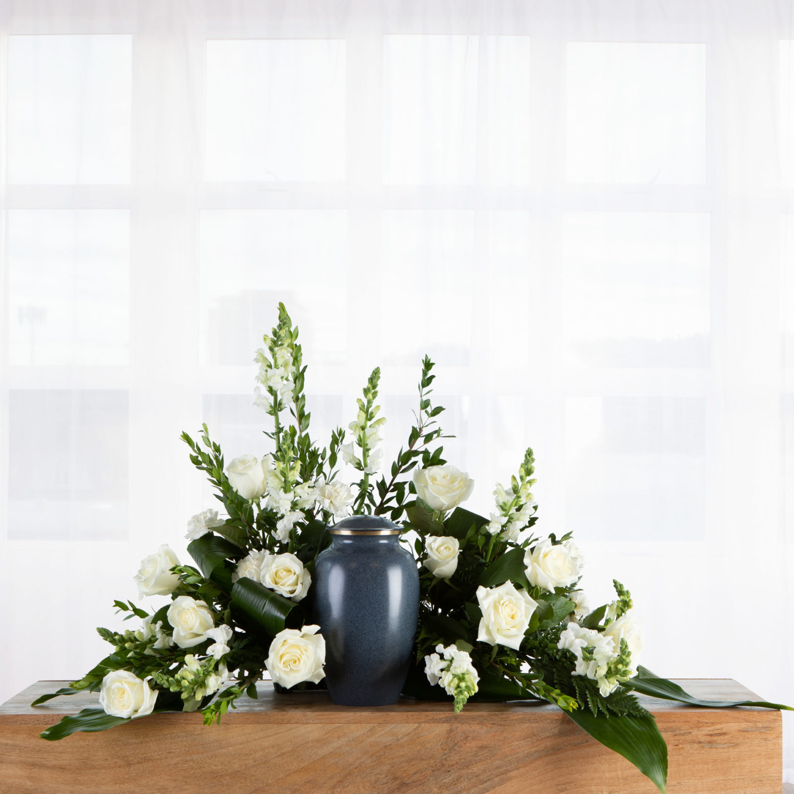 Deluxe Urn Surround – Milwaukie Florist | Milwaukie Floral